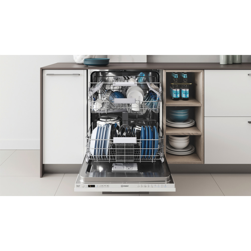 Vollintegrierbarer Geschirrspüler Indesit DIO 3C24 AC E | Indesit AT