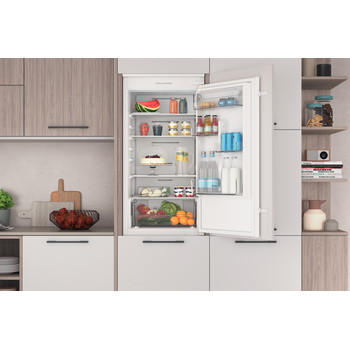 Вграден хладилник с камера Indesit INC18 T111 | Indesit Bulgaria