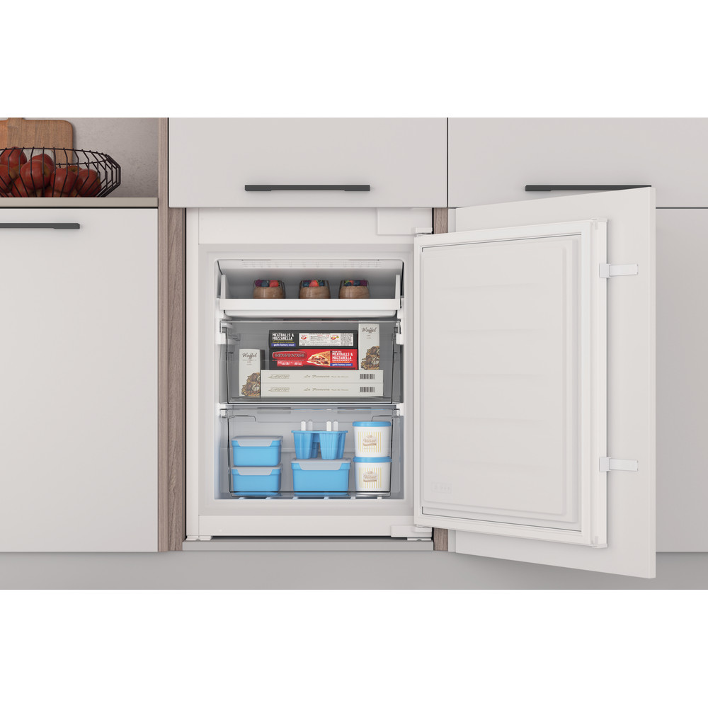 Frigorífico integración Indesit INC18 T311 | Indesit ES