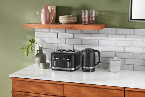 TOASTER 4 SLICE - Matte black | KitchenAid UK